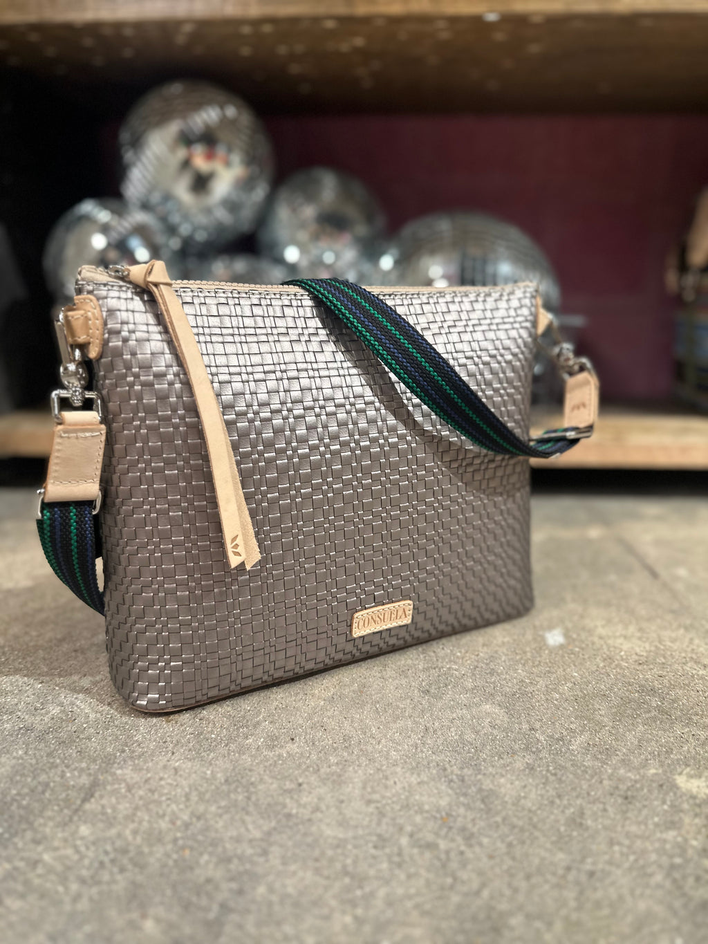 Consuela Downtown Crossbody Lex – The Brave Company