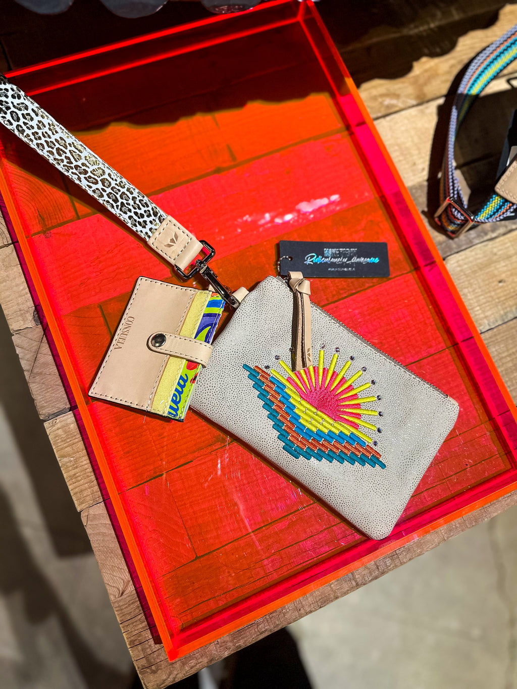 Consuela Combi Fuzzy – The Brave Company